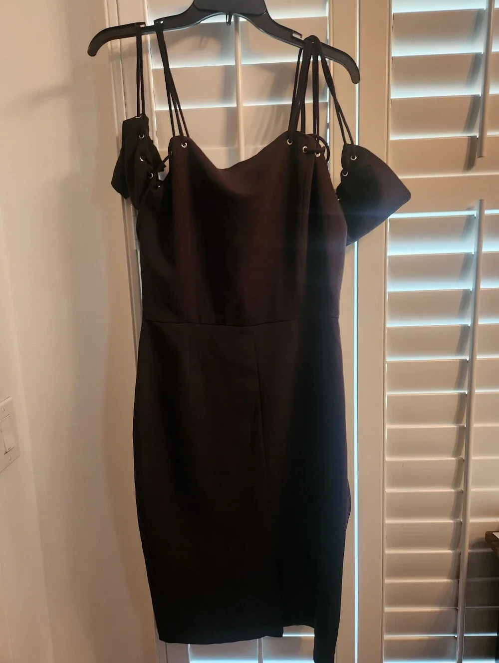 Lavish Alice | Dresses | New Lavish Alice Black Laceup Coldshoulder ...